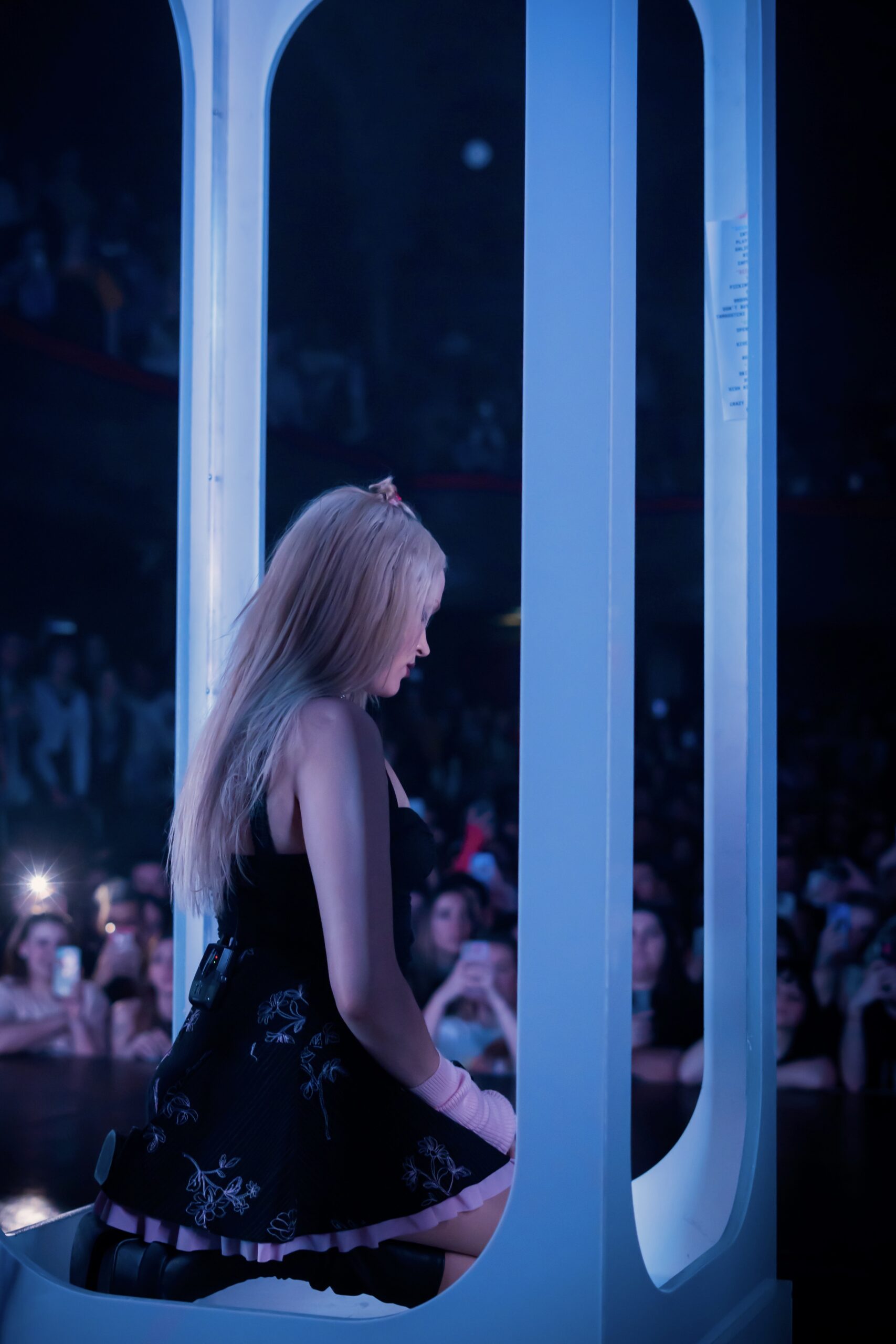 review | lolo zouaï live in paris – Schön! Magazine