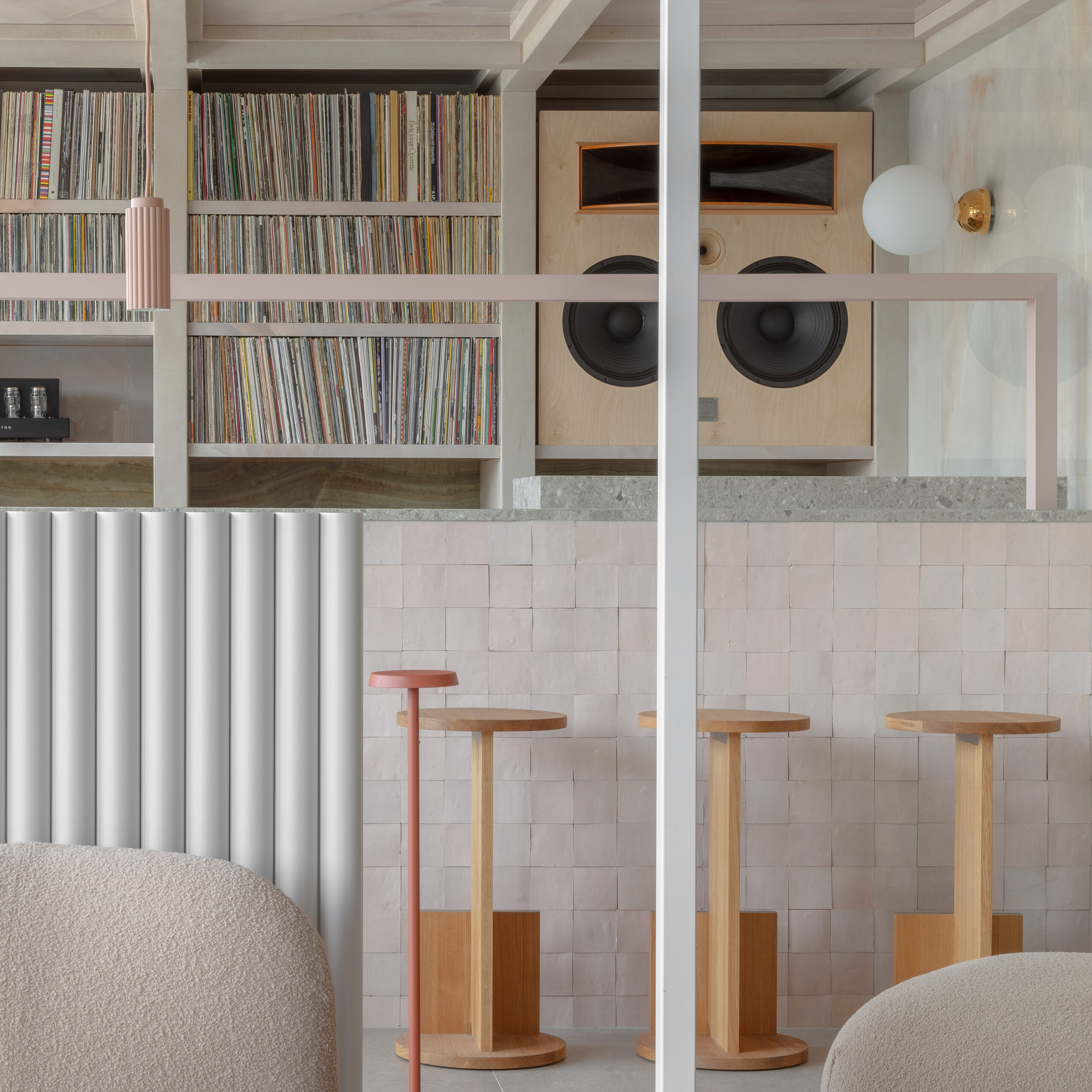 an escape to berlin | locke at east side – Schön! Magazine